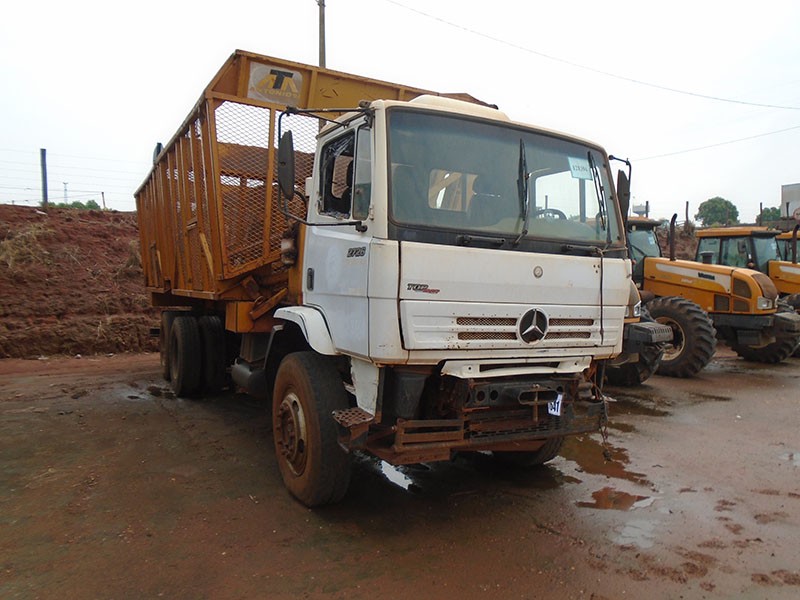 Leilão Online - CAMINHÃO MERCEDES BENZ; MOD. 2726 6X4; ANO 2011/201