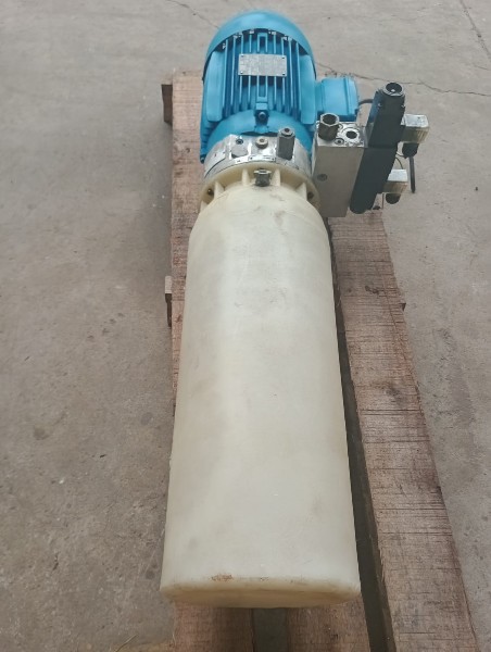 Leilão Online - Unidade Hidráulica portátil - 5 Hp