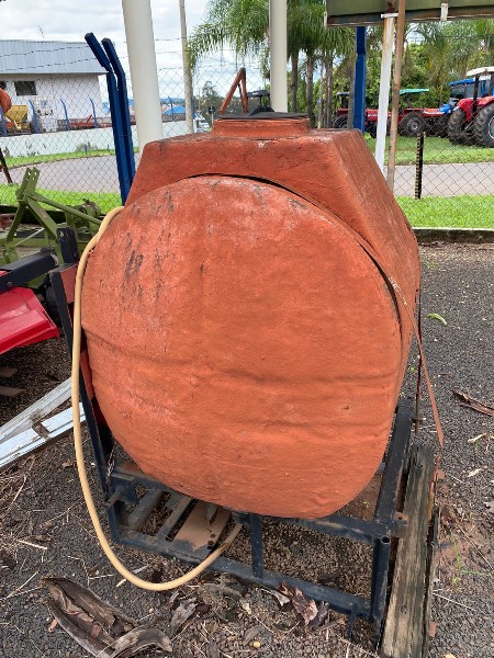 Leilão Online - PULVERIZADOR; CAPACIDADE 400L