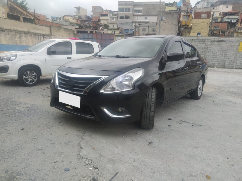 Leilão Online - NISSAN/VERSA 10 S; 2015/2016; PRETA; ALCO./GASOL. - F