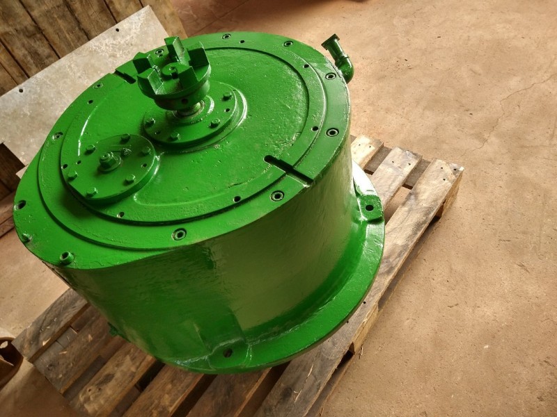 Leilão Online - Redutor Transmotécnica para tanques misturadores