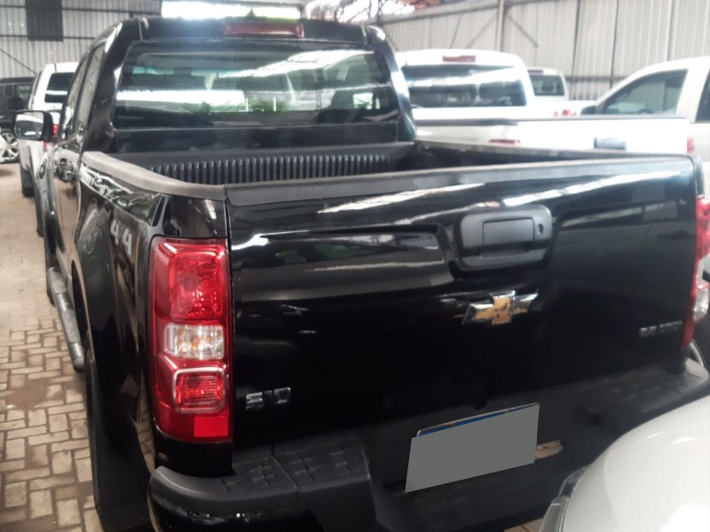 Leilão Online - CHEVROLET S10 LS CABINE DUPLA 4X4; 2021/2021; PRETA;