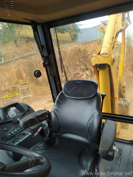 Leilão Online - Retroescavadeira Hyundai H940C ano 2014 operacional