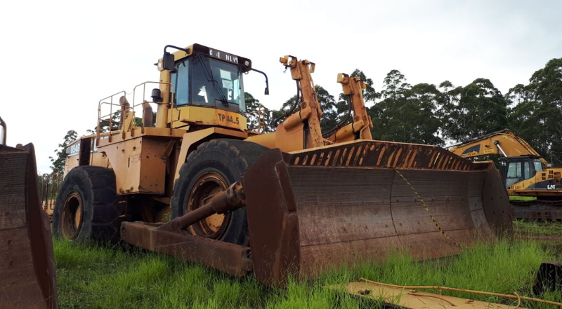 Leilão Online | ITA-007-2018 - TRATOR DE PNEU 854G-800HP (L) CATERPI