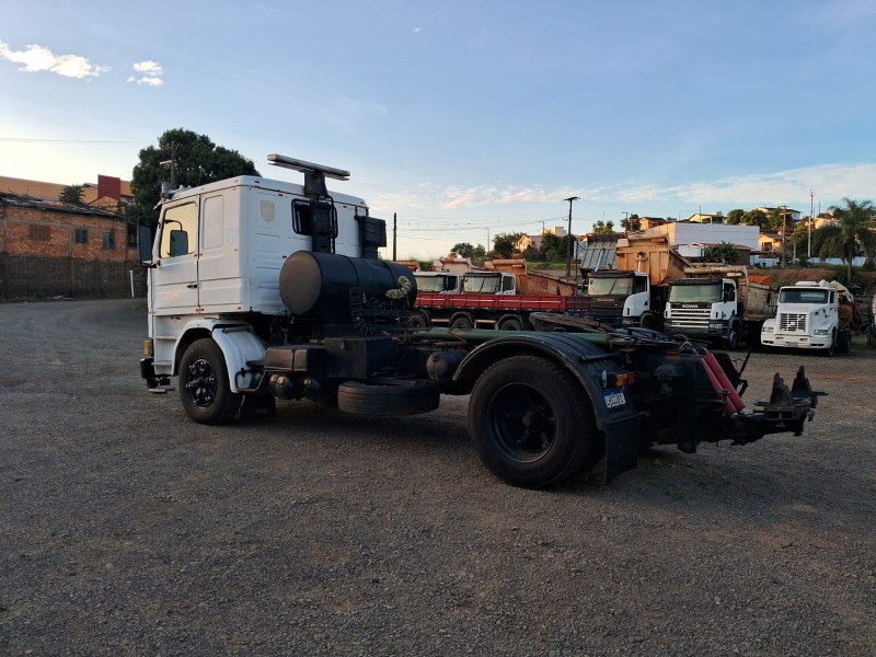 Leilão Online - SCANIA/R112 HS 4X2 1988 - Com lança