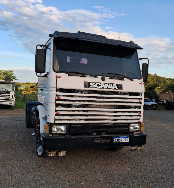 Leilão Online - SCANIA/R112 HS 4X2 1988 - Com lança