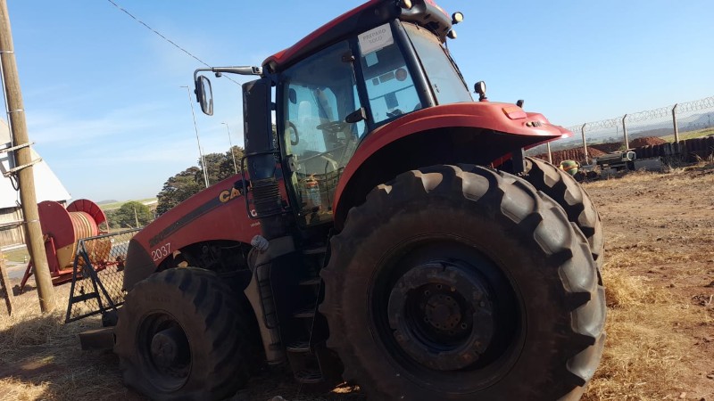 Leilão Online - TRATOR CASE MX 260 MAGNUM 4X4; ANO 2017. - FR20373.