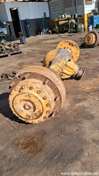 Leilão Online - EIXO DIANTERIO CASE W7 NO ESTADO