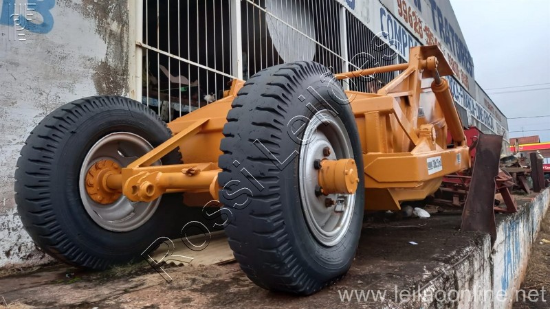 Leilão Online - Scraper Madal 3,5 m³