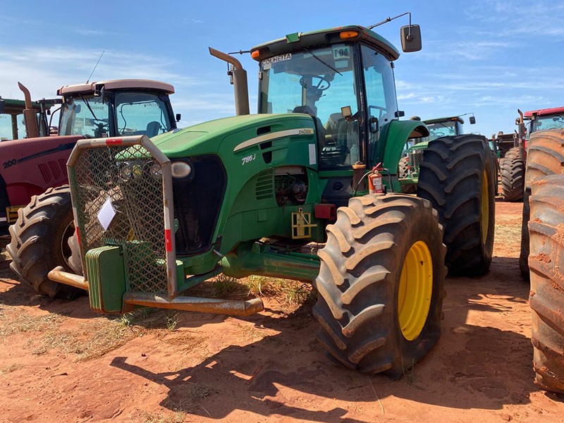 Leilão Online - TRATOR JOHN DEERE 7195 J; ANO 2016. - EQP.2003272.