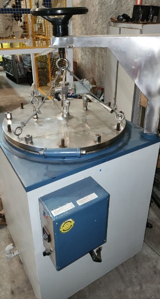 Leilão Online - Auto Clave Vertical - Marca: Fabbe Primar - Mod.: 10