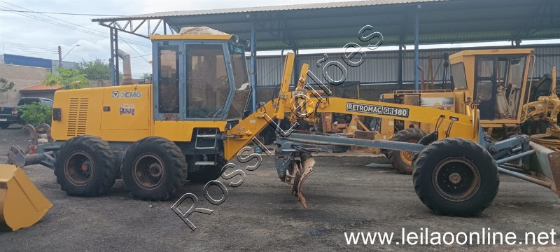 Leilão Online - [ VÍDEO ] MOTONIVELADORA XCMG MOD. GR180 ANO 2010