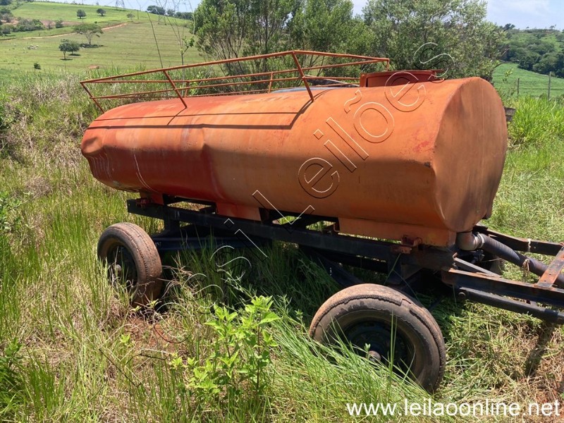 Leilão Online - TANQUE SOBRE RODAS CAP. 3.000L