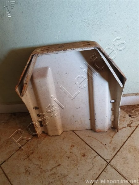 Leilão Online - 02 unidades Suporte de paralama para trofor Ford lin