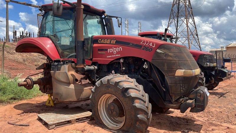 Leilão Online - TRATOR CASE MX 260 MAGNUM 4x4; ANO 2017. - FR23243.