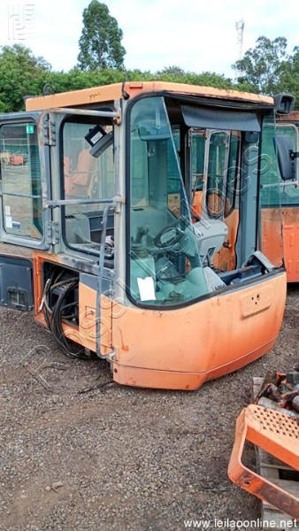 Leilão Online - Cabine Doosan DL250 (VAZIA)