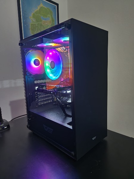 Leilão Online - [vídeo] PC gamer i7 8700 16 gb RTX2060 super 240 M2