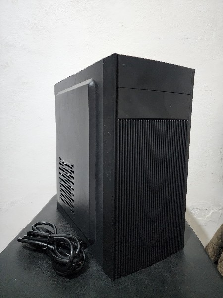 Leilão Online - PC gamer i7 8GB 240 SSD 1TB HD nvidia 2GB