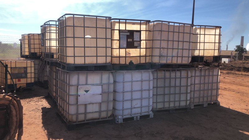 Leilão Online | APROX. 40 CONTANNIER IBC. - S/PT. - LOC. BONFIM