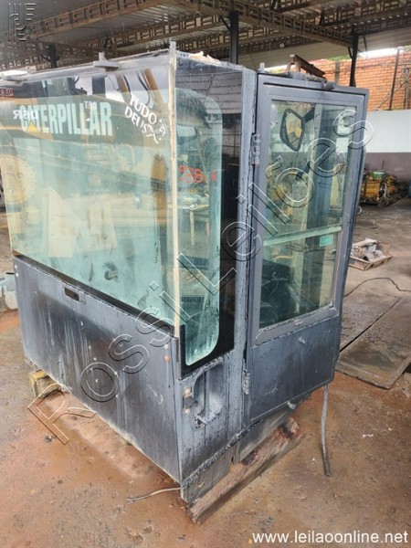 Leilão Online | CABINE CATERPILLAR 938H (VAZIA)