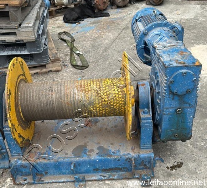 Leilão Online - GUINCHO COM MOTOREDUTOR DE 15 CV