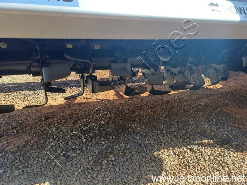 Leilão Online - ENXADA ROTATIVA HOWARD CH3000