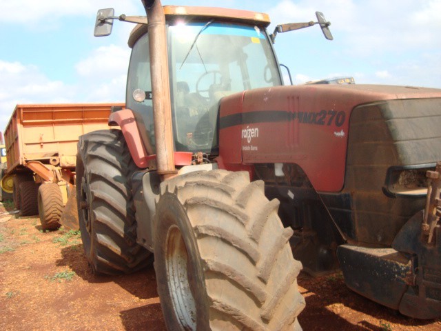 Leilão Online - CASE MX 270 MAGNUM 4X4, ANO 2006, FR100040, UND. BA