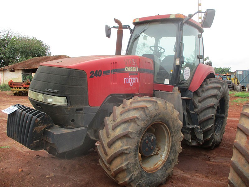 Leilão Online - TRATOR CASE MX 240 MAGNUM 4X4, ANO 2010, FR50934 - UN