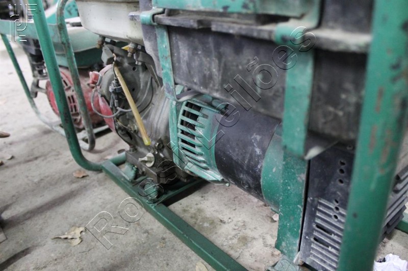 Leilão Online | MOTOR ACIONADOR À GASOLINA 4HP - CLARIDON; GERADOR