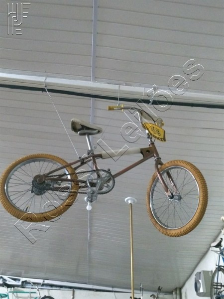 Leilão Online - BICICLETA ANTIGA, BMX PANTERA SUPER STAR DE 1979, TO