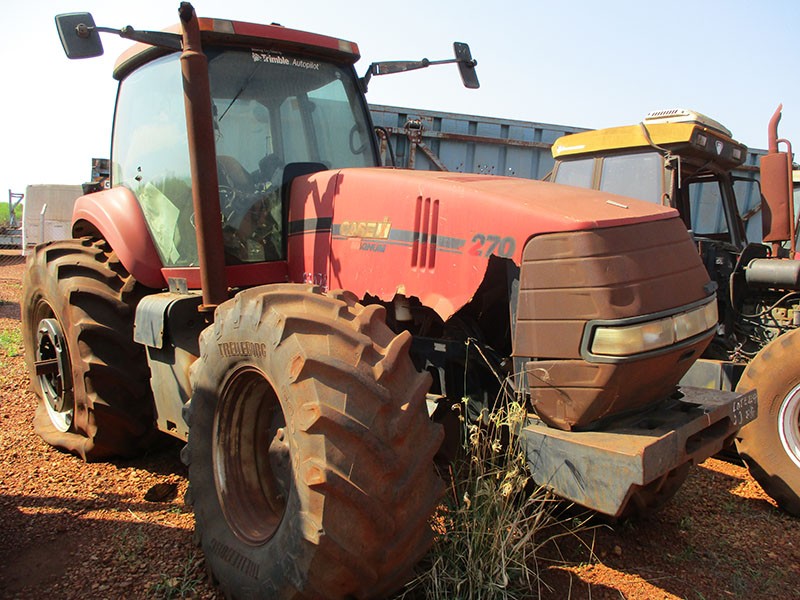 Leilão Online - TRATOR CASE MAGNUM 270, ANO 2010, FR88474 - UND BARRA