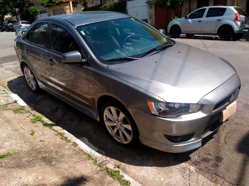 Leilão Online - MITSUBISHI; LANCER 2.0, 2013/2013; GASOLINA; CINZA,