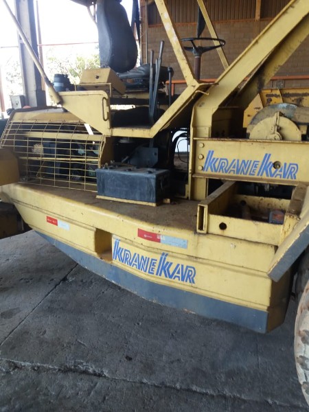 Leilão Online - GUINDASTE KRANE KAR DIESEL (MOTOR 7.910) CAPACIDADE 9