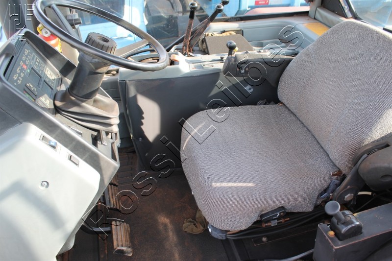 Leilão Online - CASE 8940 4X4 MAGNUM SUPER TRATOR ANO: 2000 FROTA: 1