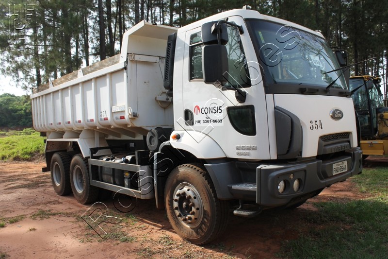 Leilão Online - CAMINHÃO FORD CARGO 2629 6X4 BASCULANTE PLACA: FHU-