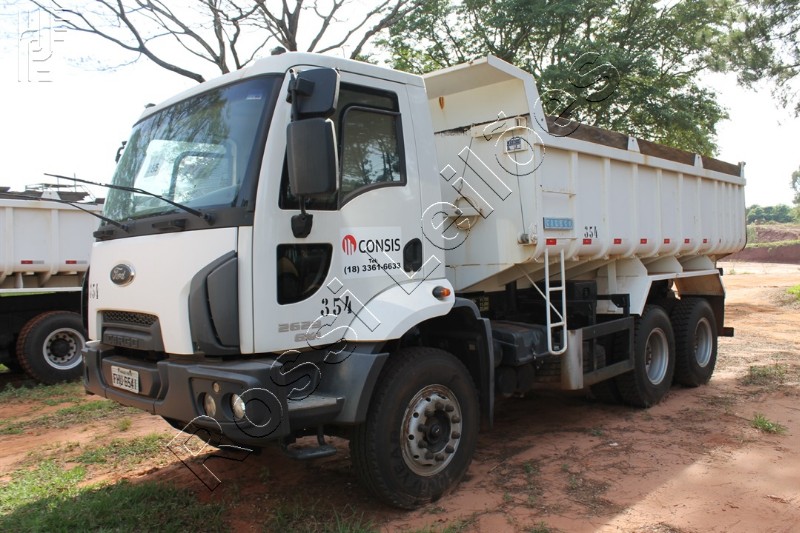 Leilão Online - CAMINHÃO FORD CARGO 2629 6X4 BASCULANTE PLACA: FHU-