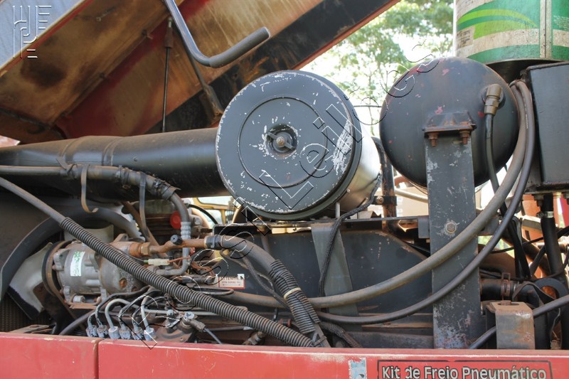 Leilão Online - CASE 8940 4X4 MAGNUM SUPER TRATOR ANO: 2000 FROTA:10