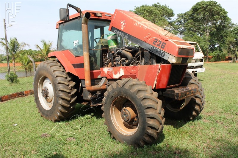 Leilão Online - CASE 8940 4X4 MAGNUM SUPER TRATOR ANO: 2000 FROTA:10