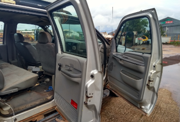 Leilão Online - SLS-EQ-020-2019 - PICK UP - FORD - F350 - ANO: 2009