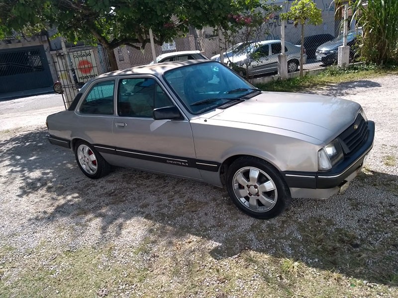 Leilão Online - GM; CHEVETTE SL; 1983/1983; BEGE; ALCOOL; turbo