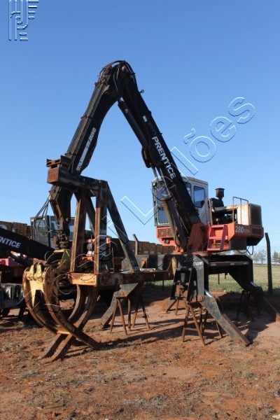 Leilão Online - Prentice T 280 Blount - Ano 2006 SERIE: D280PR59880