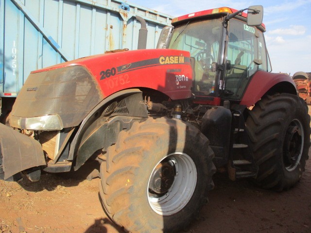 Leilão Online - TRATOR CASE MX 260 MAGNUM 4X4, ANO 2013, FR10752, UN