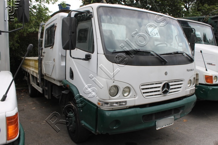 Leilão Online - Caminhão MERCEDES BENZ 915C 4X2 2011/2012, CARROCER