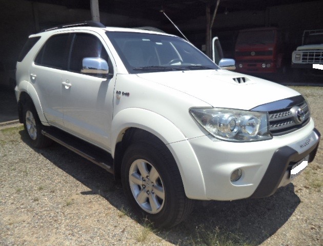 Leilão Online - I/TOYOTA HILUX SW4 SRV 4x4 (BLINDADO), ANO 2011,DIESE