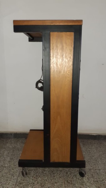 Leilão Online | Rack Cygnus Profissional com 2 aparelhos ( 112 x 55