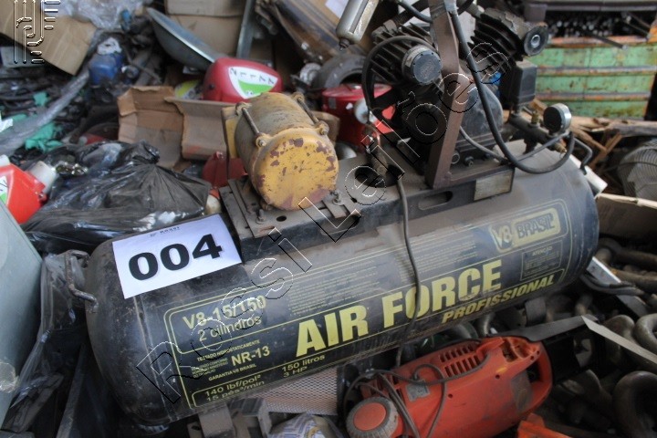 Leilão Online - COMPRESSOR DE AR AIR FORCE V8-15/150 C/ MOTOR