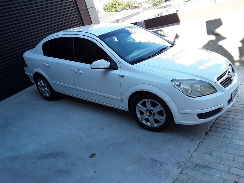 Leilão Online - GM; VECTRA ELEGANCE; 2006/2006; BRANCA; ALCO./GASOL./