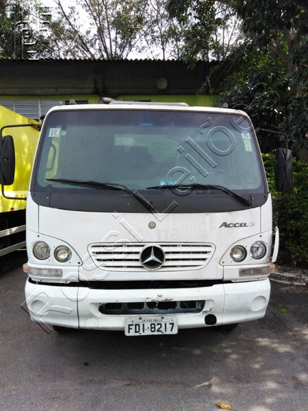 Leilão Online - MERCEDES BENZ - 915 - T1 4X2 - 2011 (SEM IMPLEMENTO